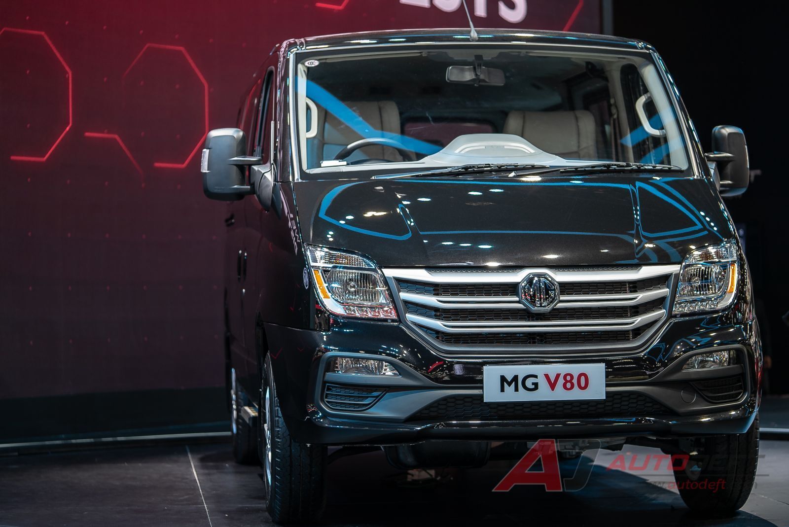 เอ็มจีเปิดราคารถตู้ 11 ที่นั่ง MG V80 สะเทือนวงการ เริ่มต้นที่ 923,000 บาท ที่งาน Motor Show ...